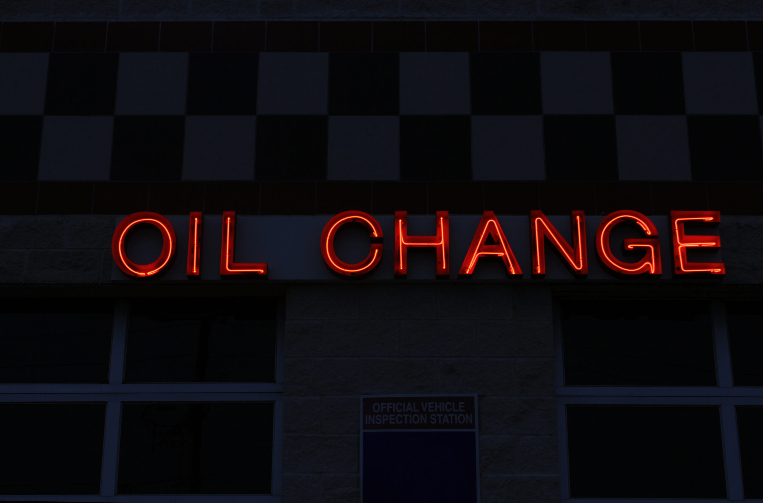 The Benefits of Springtime Oil Changes | Advanced Transmission Repair ...